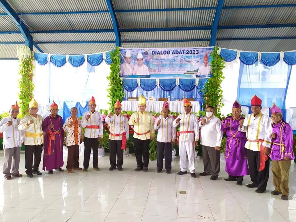Sekilas Mengenal Pakaian Adat Talaud - RRI.co.id